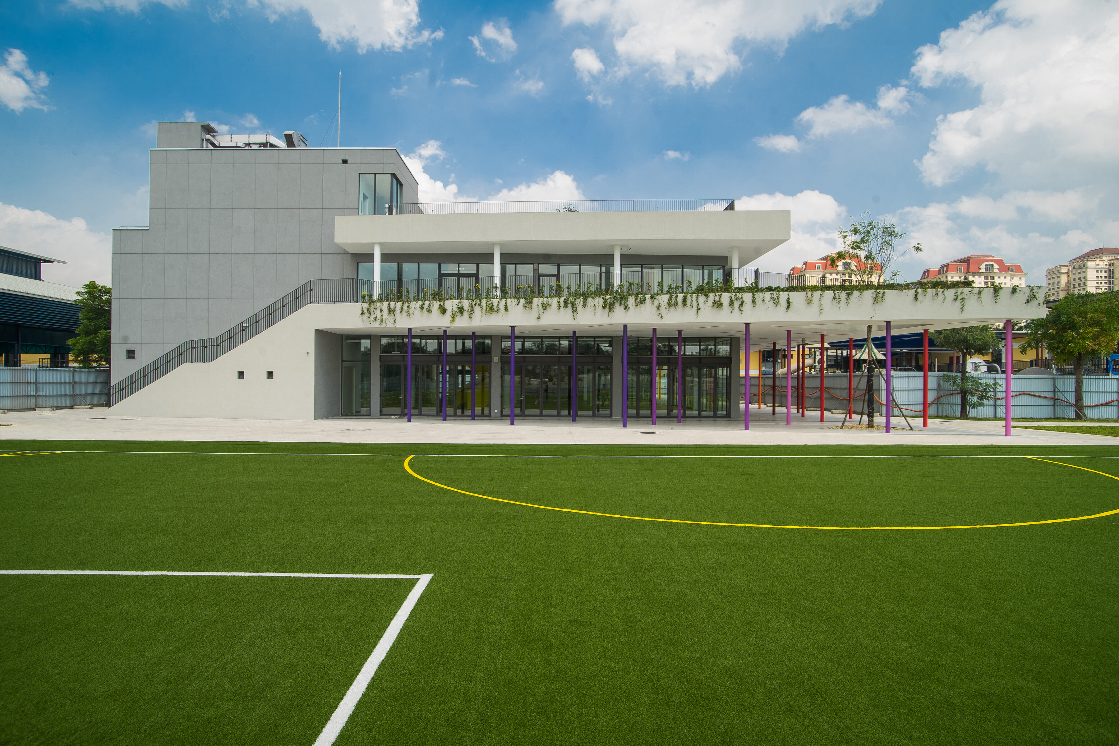 School Building UNIS – Ney & Partners