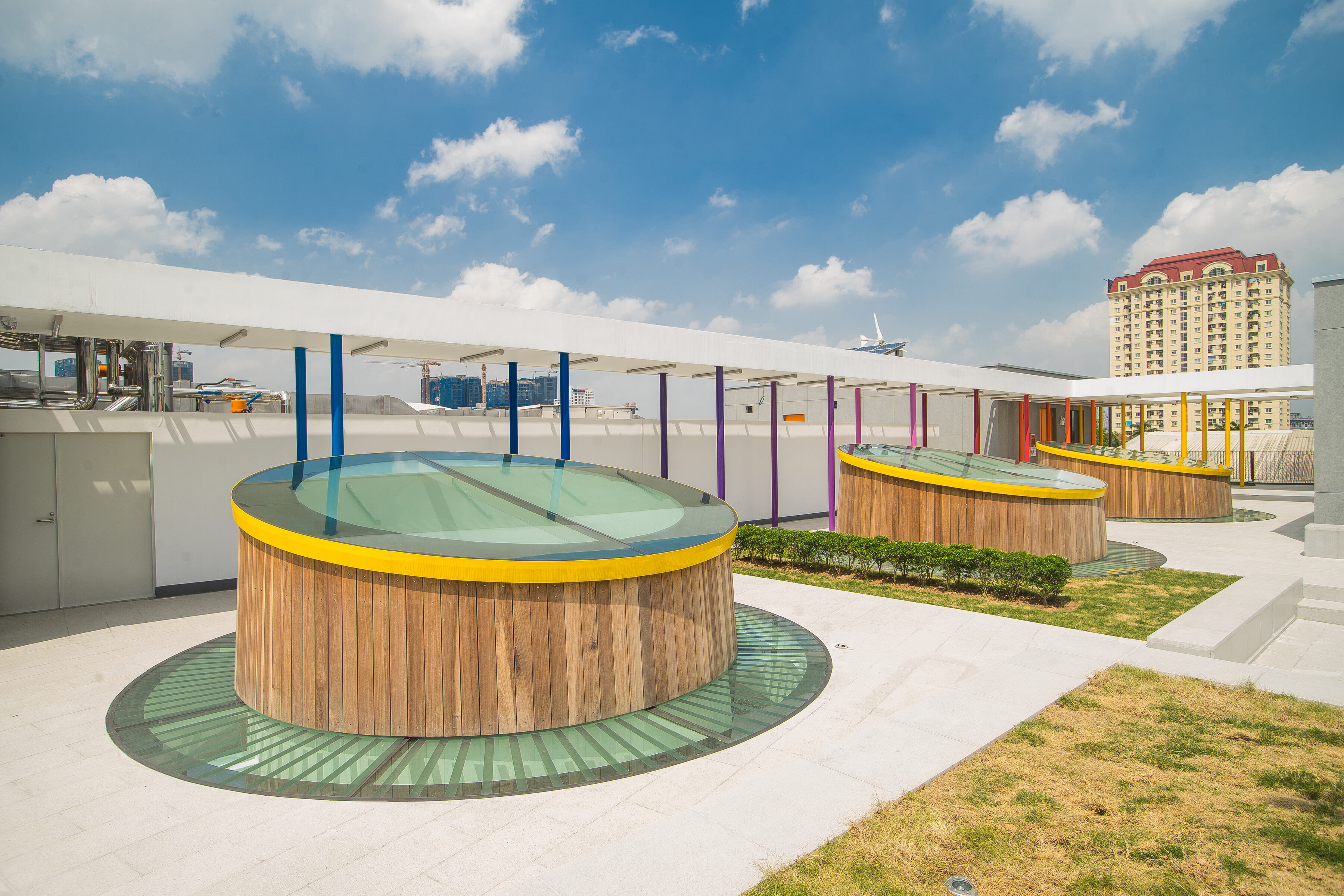 School Building UNIS – Ney & Partners